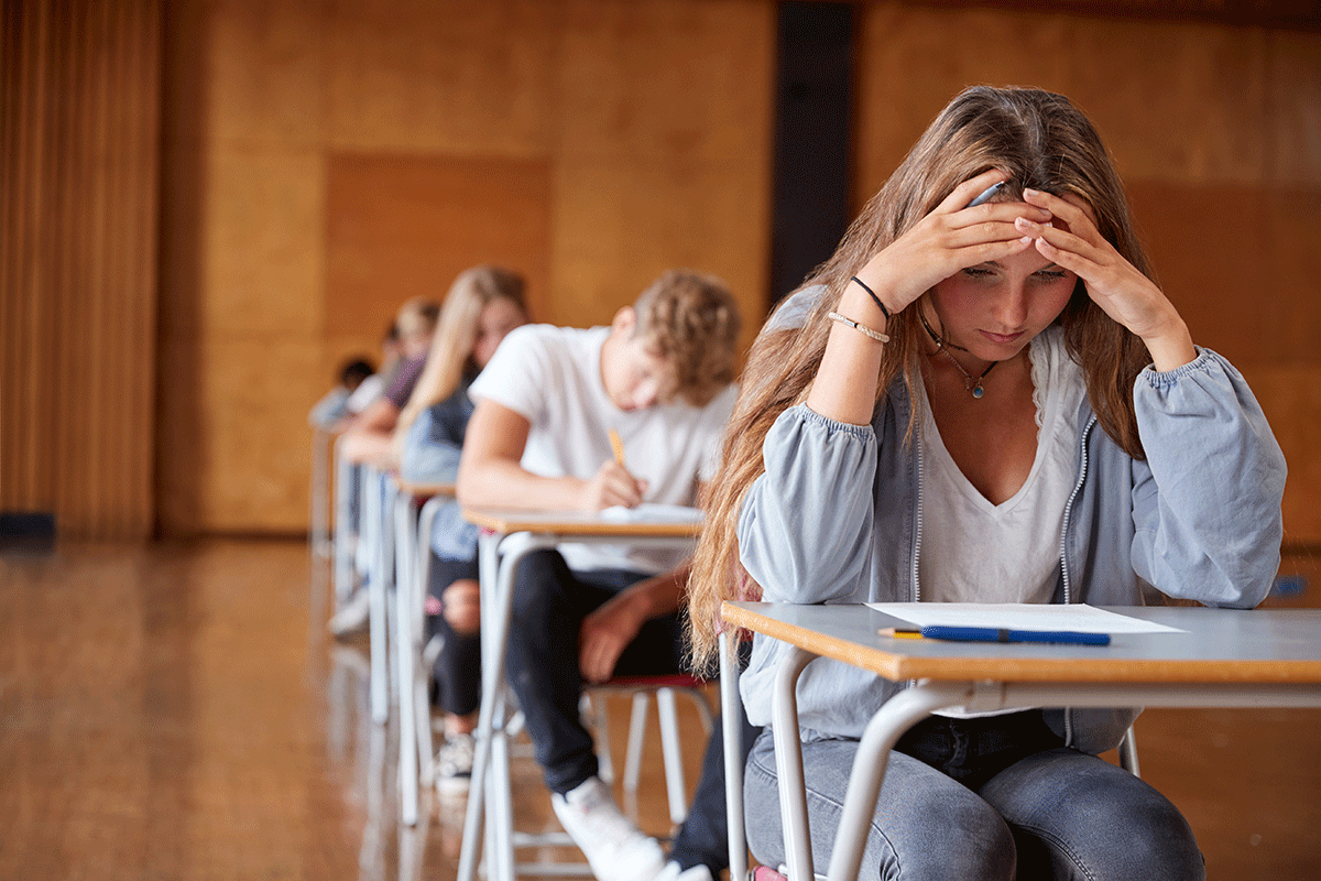 Main Causes of Anxiety in Teens | Anxiety in Teen Girls
